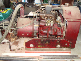 Possible Stover 2 Cylinder - Yesterday's Tractors