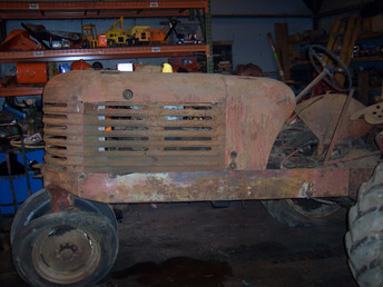 6 Cyl. Orphan - Yesterday's Tractors