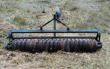 Pulverizer - Yesterday's Tractors