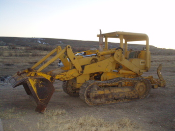 Canopy Multi Shank Ripper Track Loader - Yesterday's Tractors