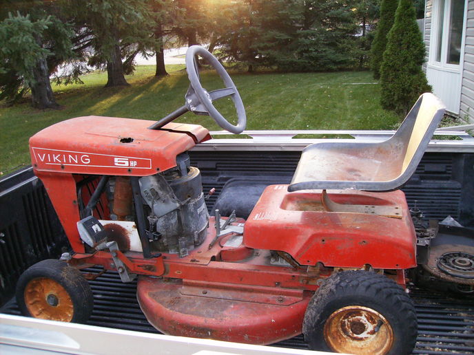 Eaton Viking - Yesterday's Tractors