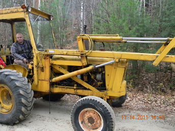 1970? Oliver Industrial Loader - Yesterday's Tractors