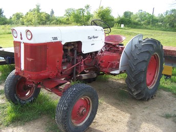 1960S Case Maybe 540 Or 541 - Yesterday's Tractors
