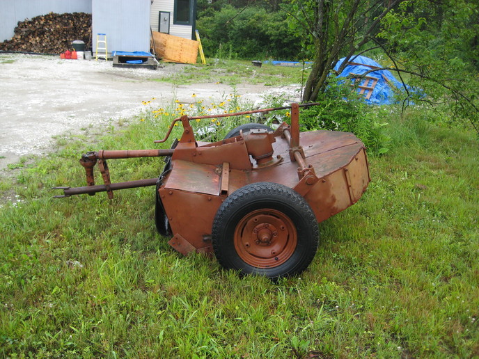 IH Mower - Yesterday's Tractors