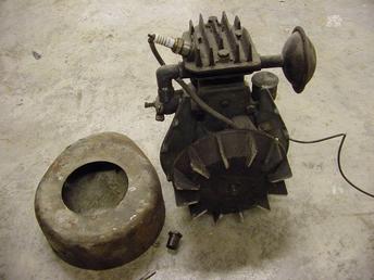 Small Gas Engine Need Id - Yesterday's Tractors
