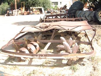 Bog Cutter?? - Yesterday's Tractors