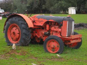 Case Do? - Yesterday's Tractors