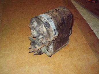 Simms Magneto? - Yesterday's Tractors