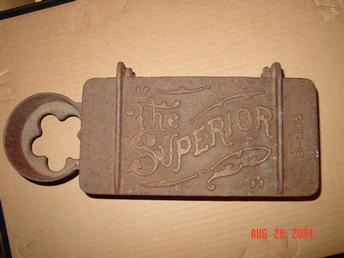 Old Superior Tool Box - Yesterday's Tractors