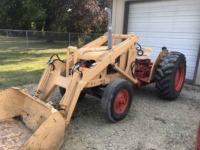 1957 Case 310 Utility (2023-06-19) - Tractor Shed