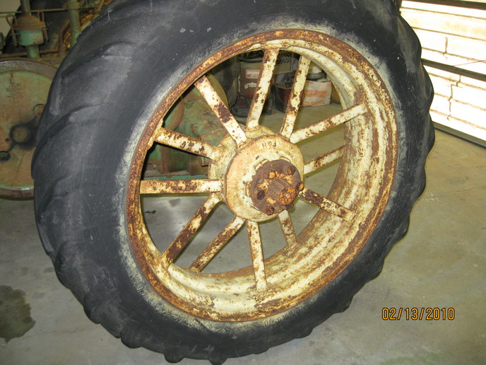 B model wheels and tires | Yesterday's Tractors Forums
