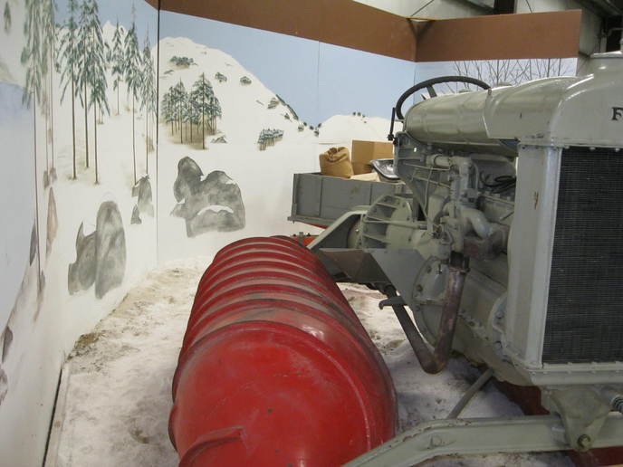 Heidrick Ag History Center pictures | Yesterday's Tractors Forums