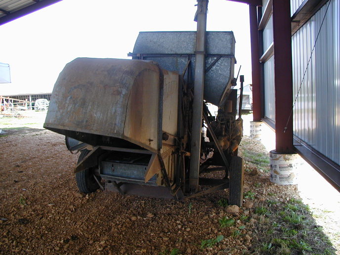 Old Gleaner | Yesterday's Tractors Forums