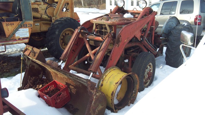Ford 821 - wondering what I really have | Yesterday's Tractors Forums