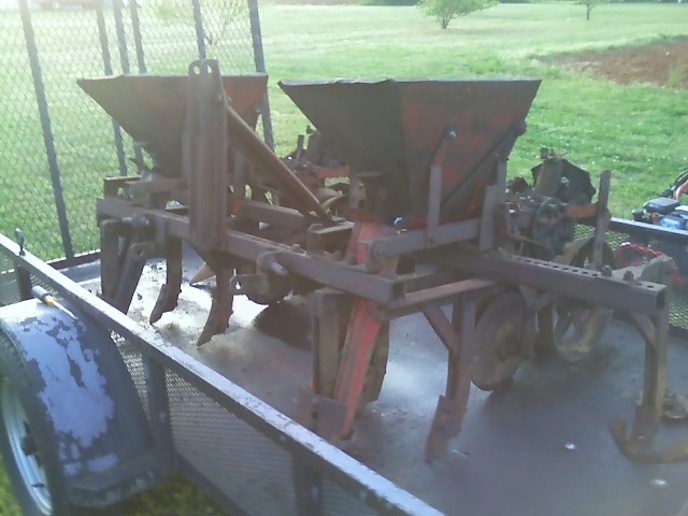 Restoration of a Covington 2 Row Planter | Yesterday's Tractors Forums