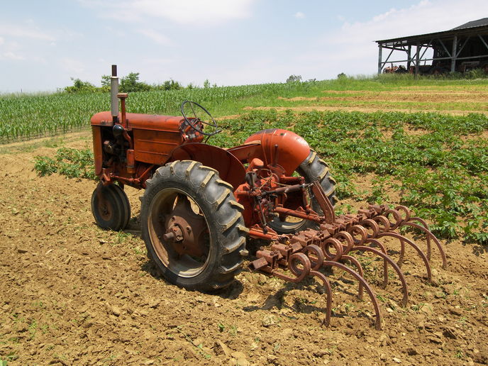 Case VAC-14's Working Garden | Yesterday's Tractors Forums