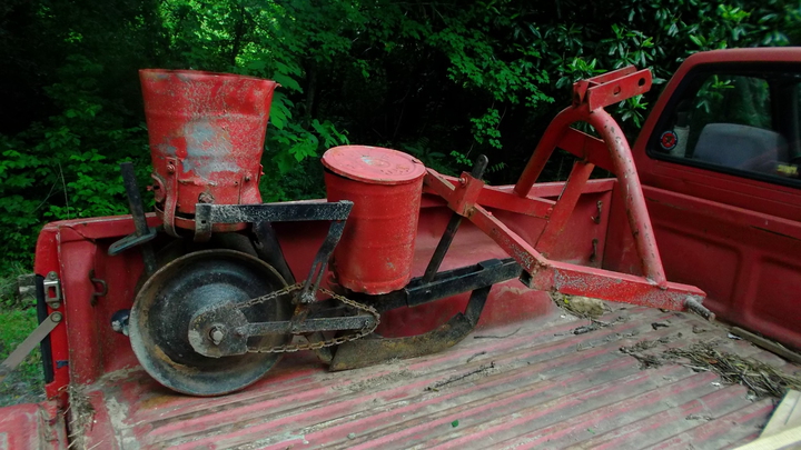 Old Cole Planter ID | Yesterday's Tractors Forums