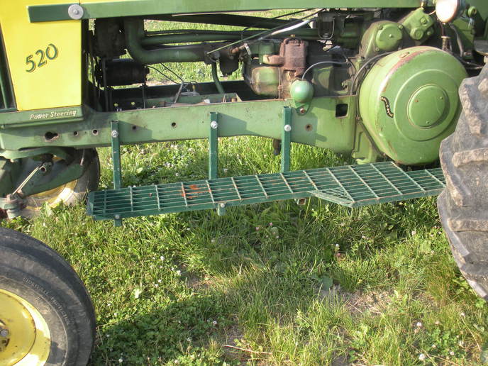 Rear step for JD tractors | Yesterday's Tractors Forums