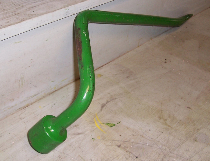 37' jd a rear wheel torque | Yesterday's Tractors Forums