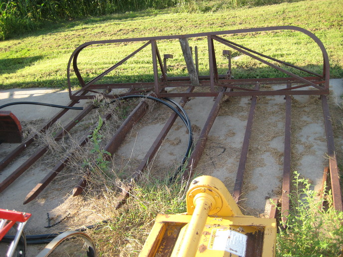 Help Identifiy Pics | Yesterday's Tractors Forums