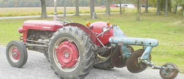 Ferguson Plow - Clogging up on trash | Yesterday's Tractors Forums