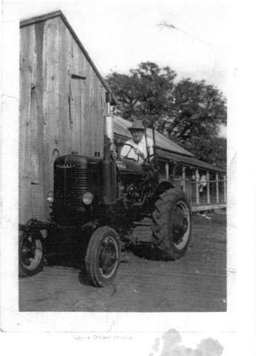 Identify this old tractor | Yesterday's Tractors Forums