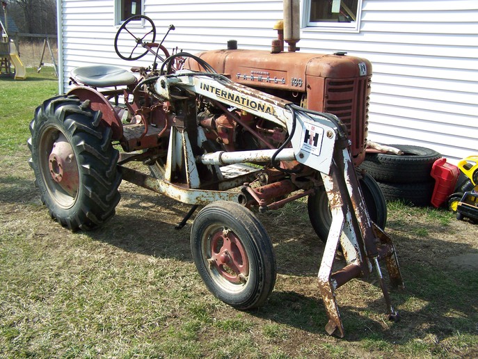 IH-1000 loader | Yesterday's Tractors Forums