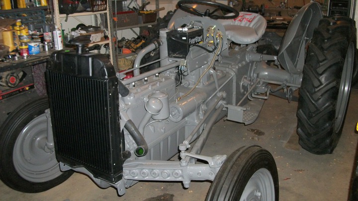 Safe way to split tractor in half | Yesterday's Tractors Forums