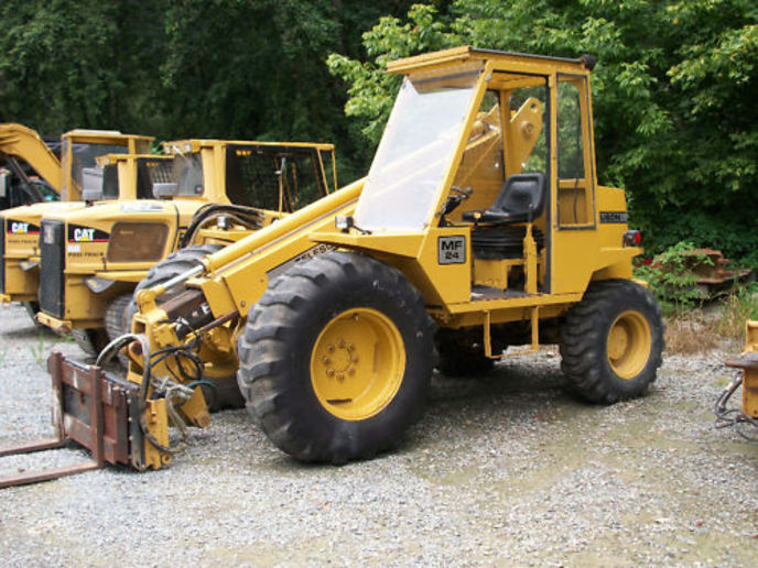 Massey Telehandler | Yesterday's Tractors Forums
