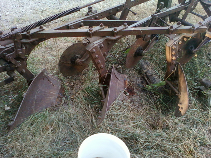 plow identification (with pics) | Yesterday's Tractors Forums