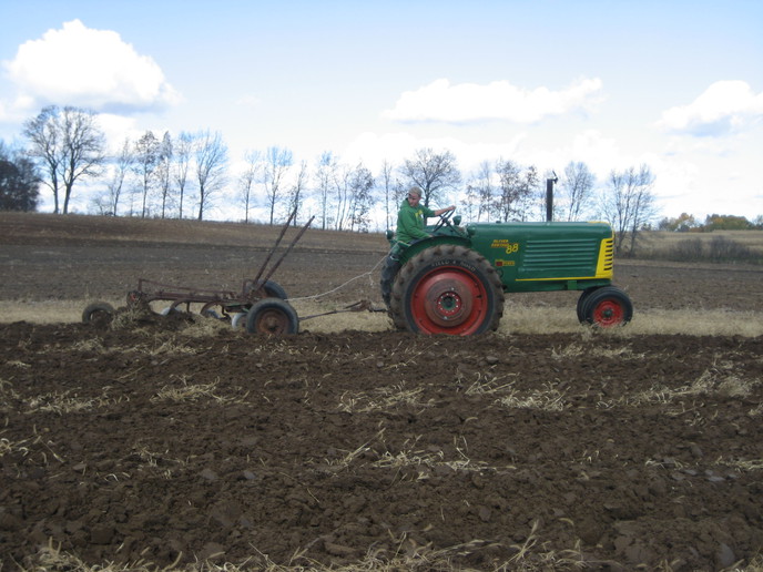 Olivers at Plow Day (lots of pictures) | Yesterday's Tractors Forums