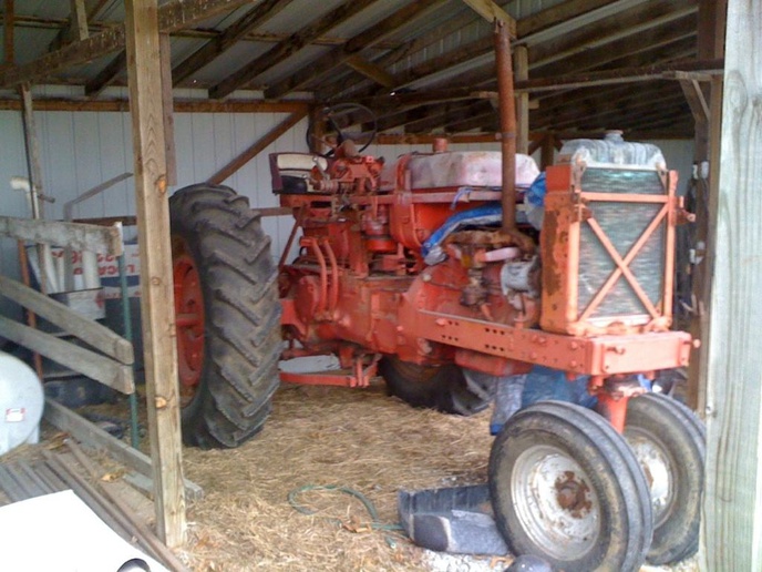 Can you identify this tractor? | Yesterday's Tractors Forums