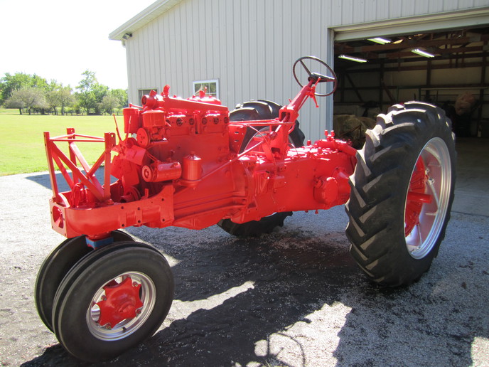 Case Tractor 800 Series