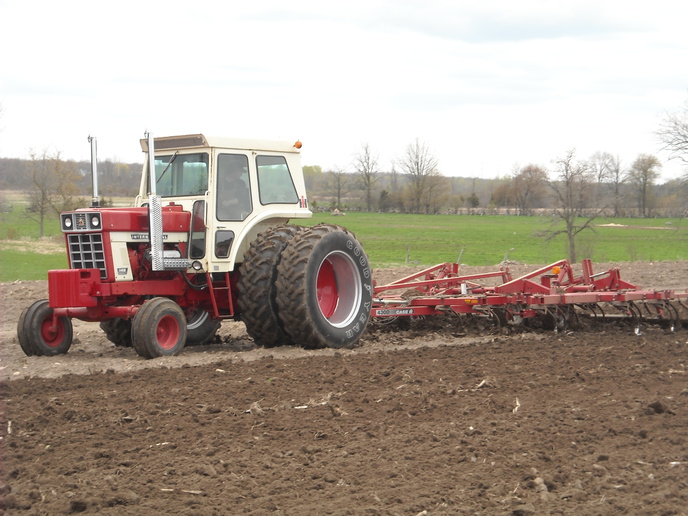 Best Lookin Tractor! | Yesterday's Tractors Forums