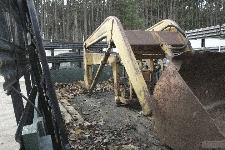 Davis Loader pictures | Yesterday's Tractors Forums