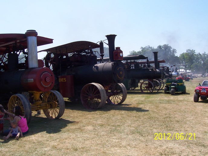 steam show pic | Yesterday's Tractors Forums