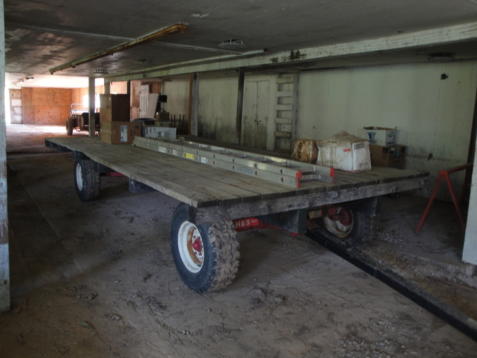 How Much is a flat rack worth? | Yesterday's Tractors Forums