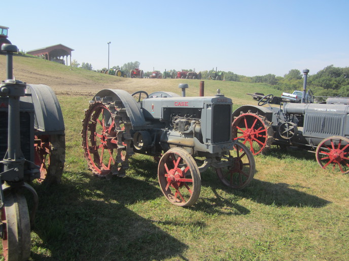 Rollag pics | Yesterday's Tractors Forums