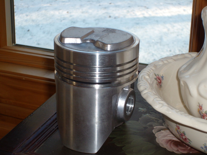 Step pistons Farmall M | Yesterday's Tractors Forums