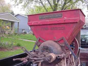 Used Farm Tractors for Sale: Mccormick Deering Burr Mill (2005-04-25 ...
