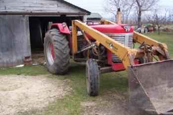 Used Farm Tractors for Sale: Massey Ferguson MF-90 Diesel W/LDR (2005 ...