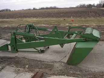 Used Farm Tractors for Sale: John Deere 40 Loader (2005-05-01 ...