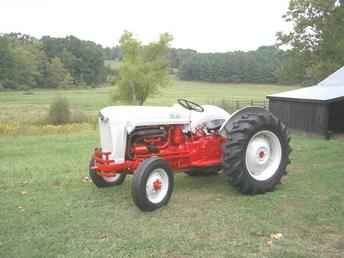 Used Farm Tractors for Sale: Ford 860 (2005-05-14) - Yesterday's Tractors