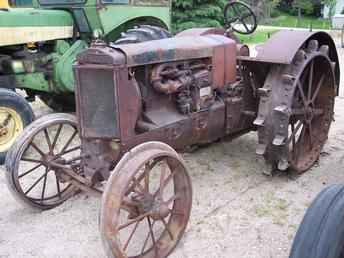 Used Farm Tractors for Sale: Wallis Tractor On Full Steel (2005-06-20 ...
