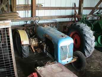 Used Farm Tractors for Sale: Centaur Tractor Sorry--Sold (2005-06-27 ...