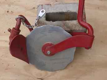 Used Farm Tractors for Sale: Dearborn Plow Coulter /Jointer (2005-07-26 ...