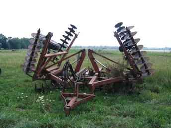 Used Farm Tractors for Sale: Ih 490 Disc 25' (2005-07-29) - Yesterday's ...