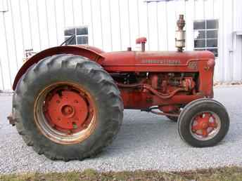 Used Farm Tractors for Sale: Ih 600 Diesel (2005-08-05) - Yesterday's ...
