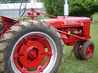 Used Farm Tractors for Sale: H Farmall New Paint (2005-08-07 ...