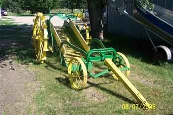 Used Farm Tractors for Sale: Tater Digger (Sold) (2005-08-08 ...